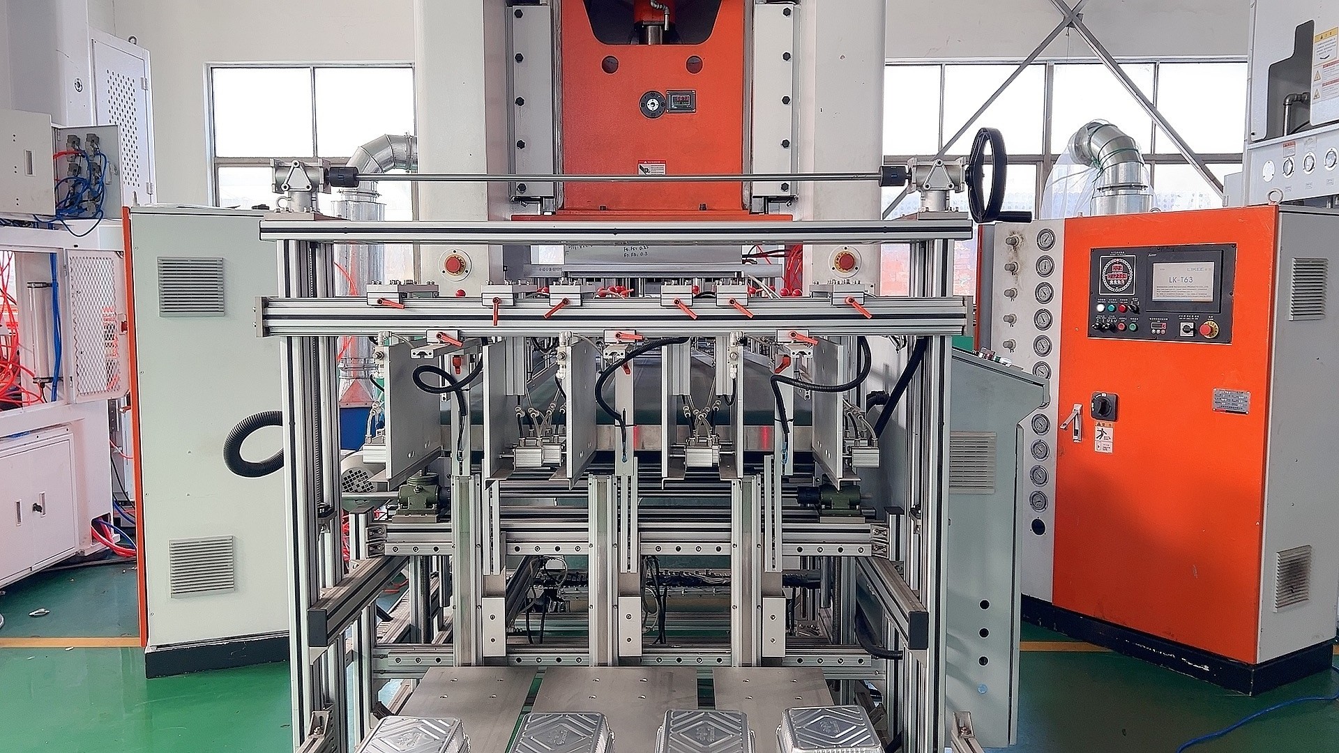 LK-T80 Aluminum Foil Container Making Machine 35-70 Strokes Per Minute ...
